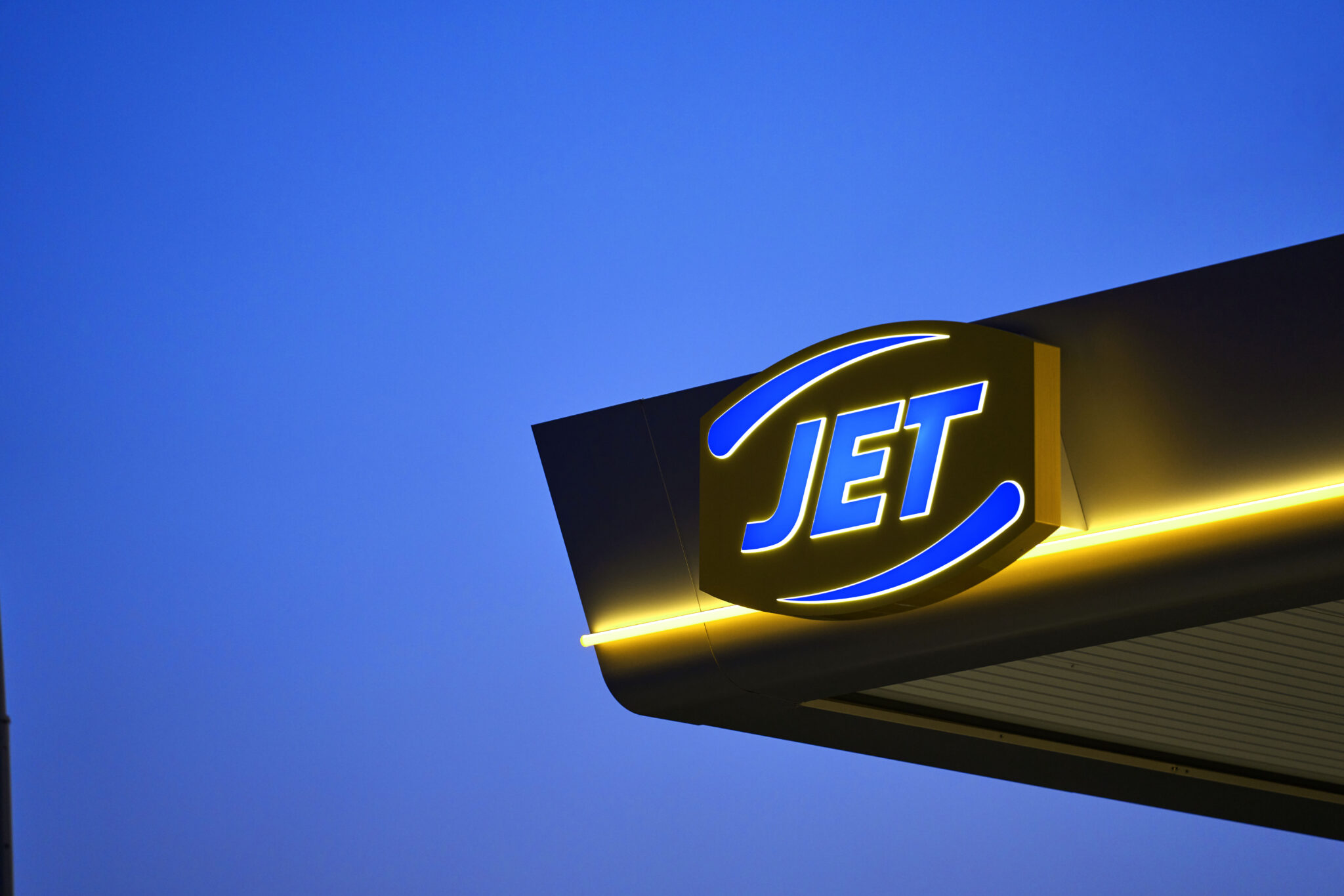 Forecourt Showcase - JET